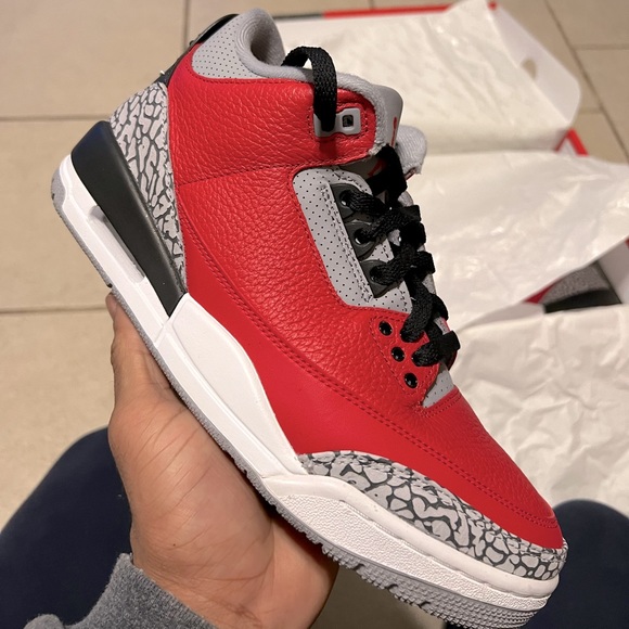 Jordan | Shoes | Nike Air Jordan 3 Se Unite Fire Red | Poshmark